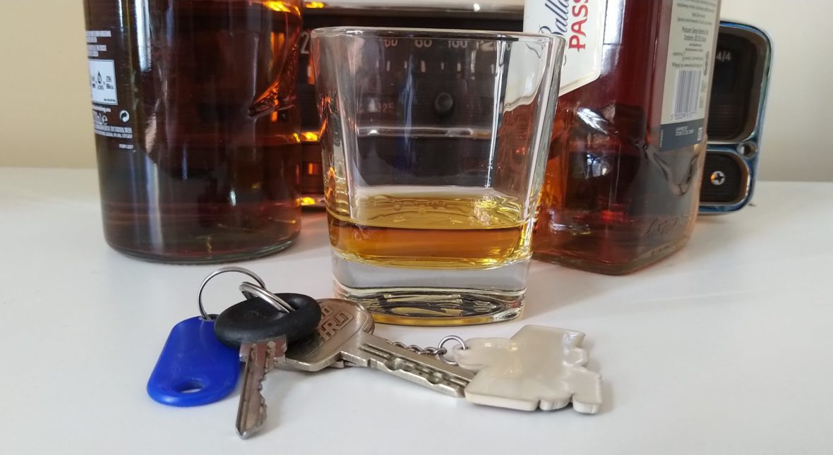 11-latka zgłosiła, że jej ojciec jedzie pijany. To Pawlik Morozow ... 11-latka zgłosiła, że jej ojciec jedzie pijany. To Pawlik Morozow ...