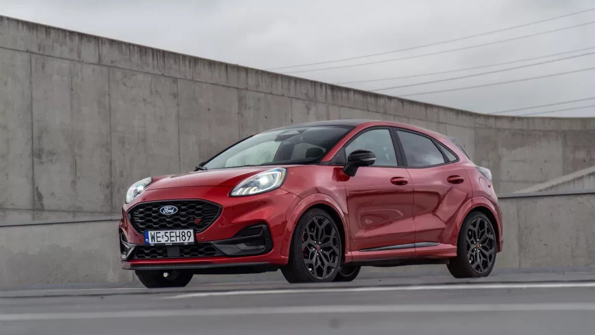 Ford Puma ST, czyli szybki crossover na nowo. Testujemy zmiany rocznika ...