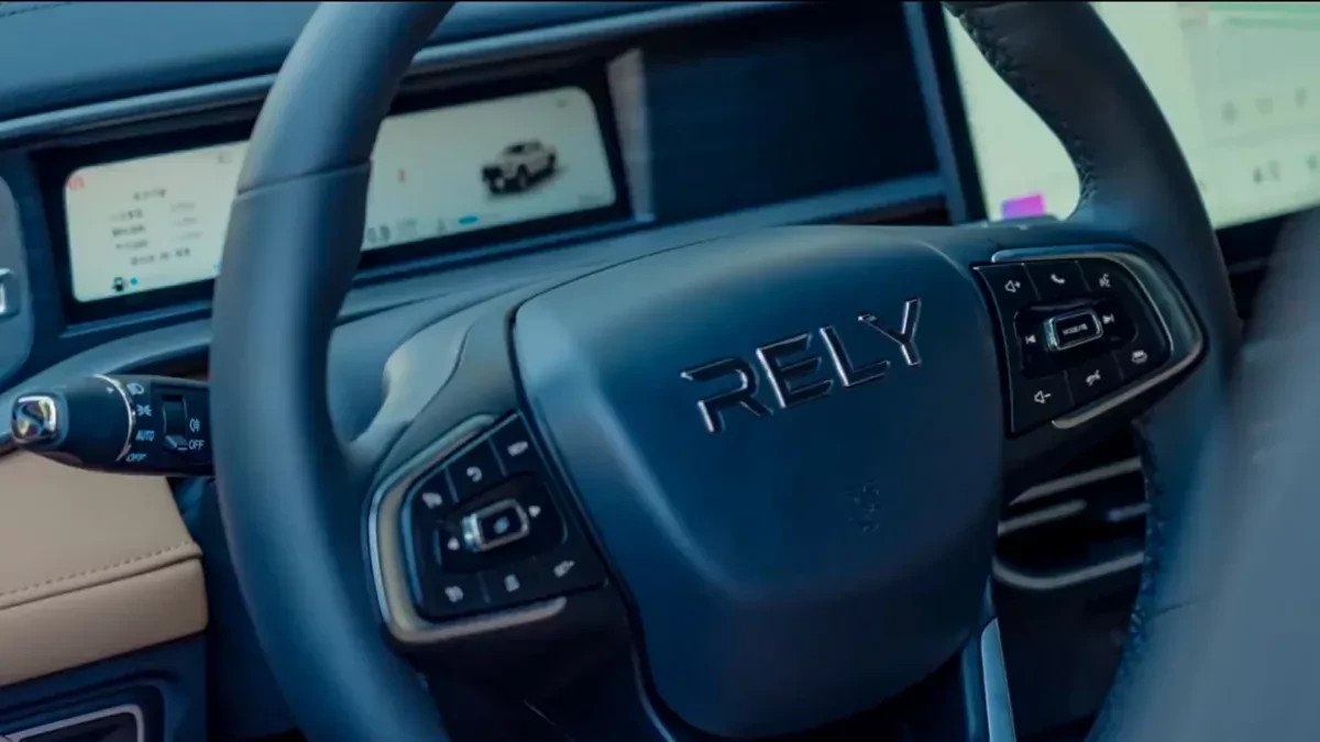 Chery drażni rywali globalnym modelem z segmentu pickupów. Inteligentny i praktyczny RELY R08 ...